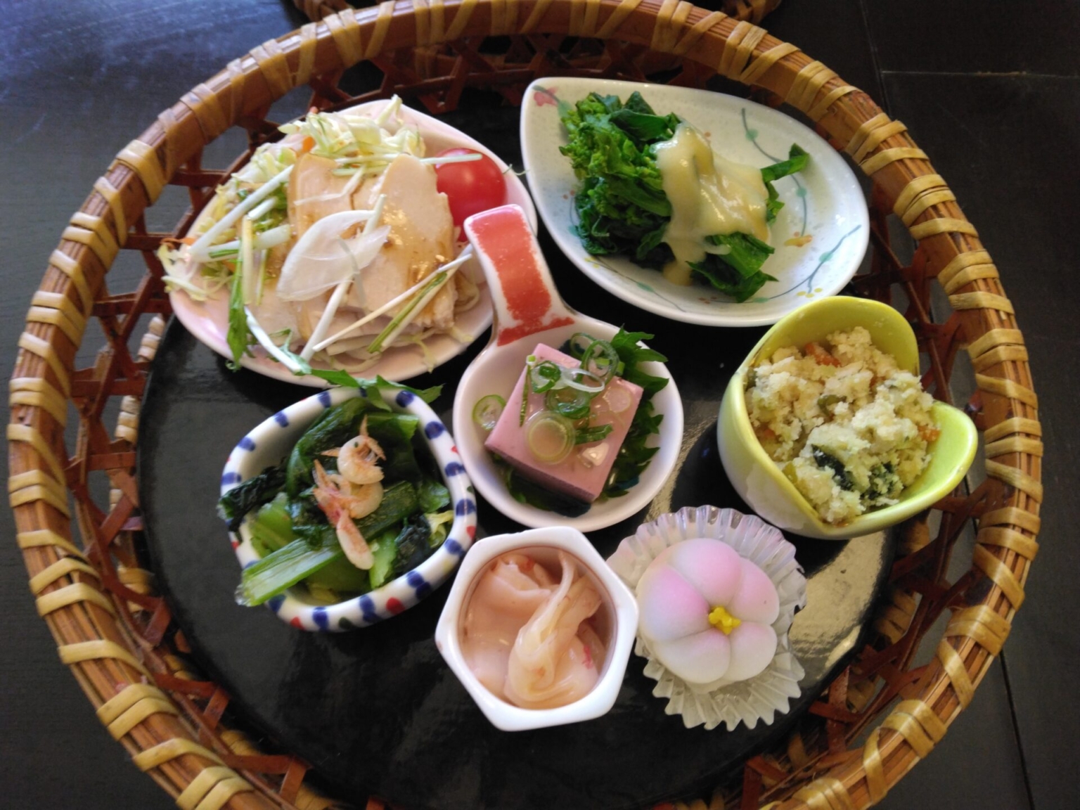 和食処 芳月 日高市の巾着田からほど近い芳月さんにランチに行ってきました。素敵で美味しい料理をお手頃価格で頂いてきました。 | なんだか ...